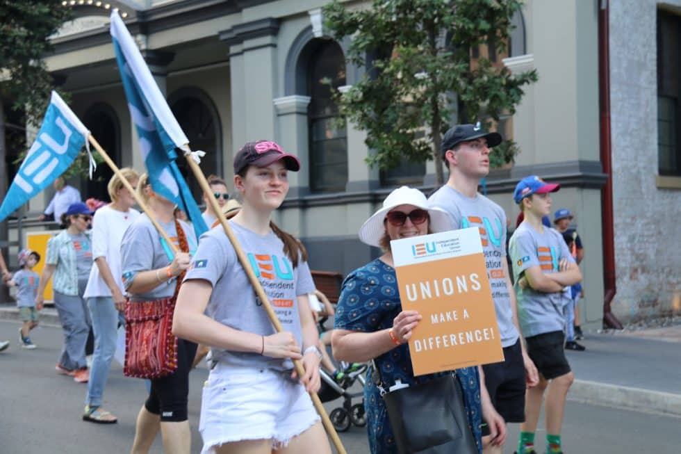 Union membership grows as wages and collective agreements rise ...